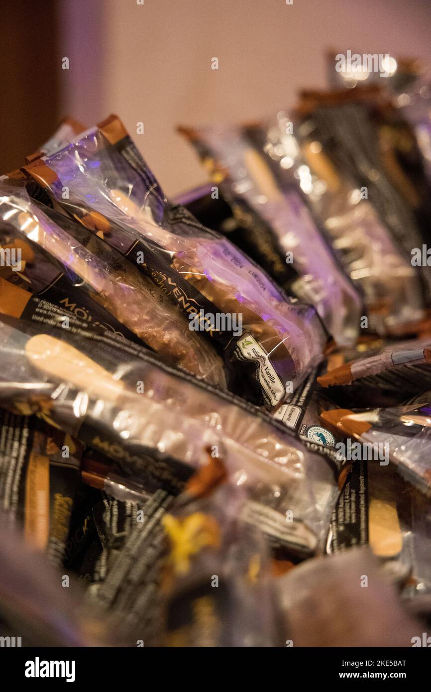 A vertical shot of chocolate ice popsicles Stock Photo - Alamy