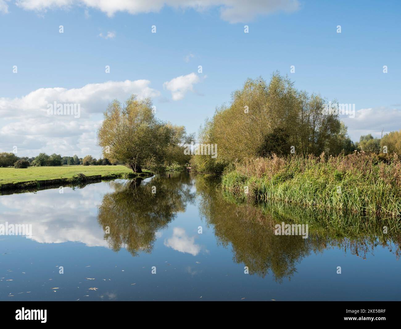 River Stour, Dedham to Flatford, Suffolk, England, UK Stock Photo - Alamy