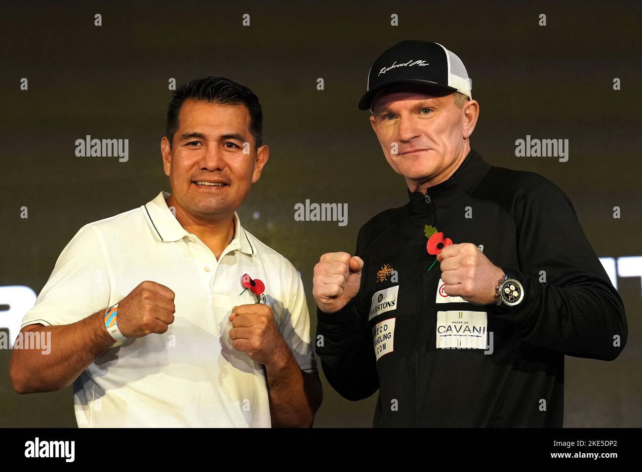 Marco Antonio Barrera (left) and Ricky Hatton during a pre-fight press ...