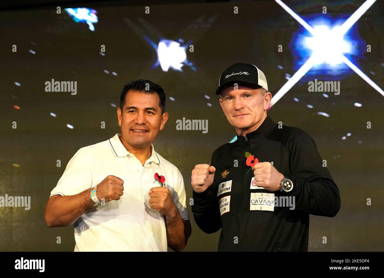 Marco Antonio Barrera (left) and Ricky Hatton during a pre-fight press ...