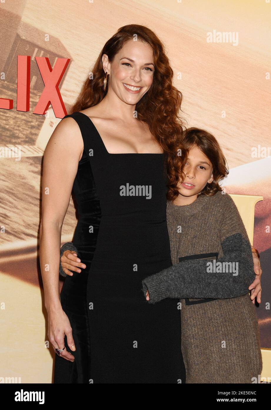CENTURY CITY, CA - NOVEMBER 09: (L-R) Amanda Righetti and Knox Allen ...