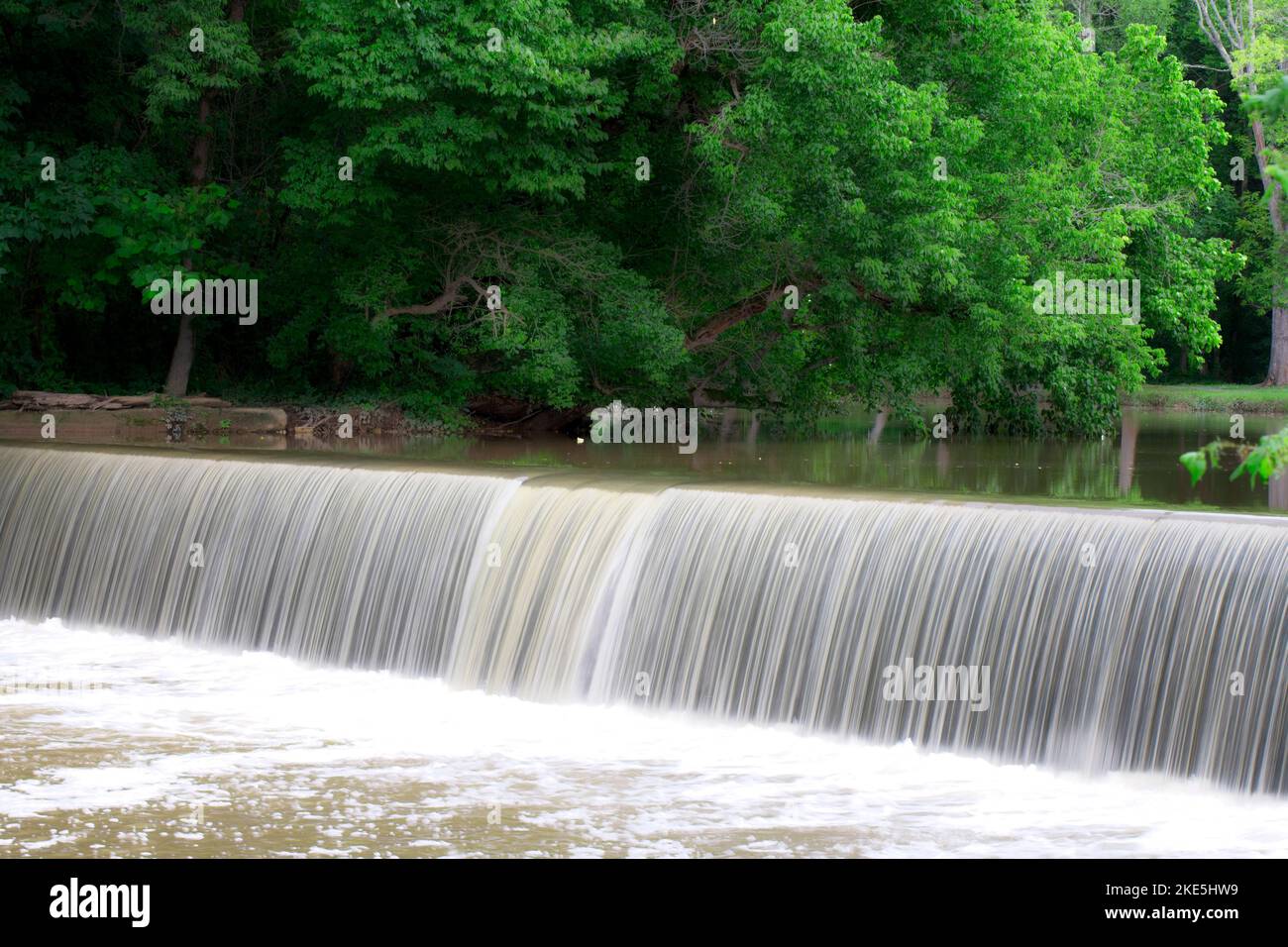 A long exposure shot of the streaming water of a river Stock Photo - Alamy