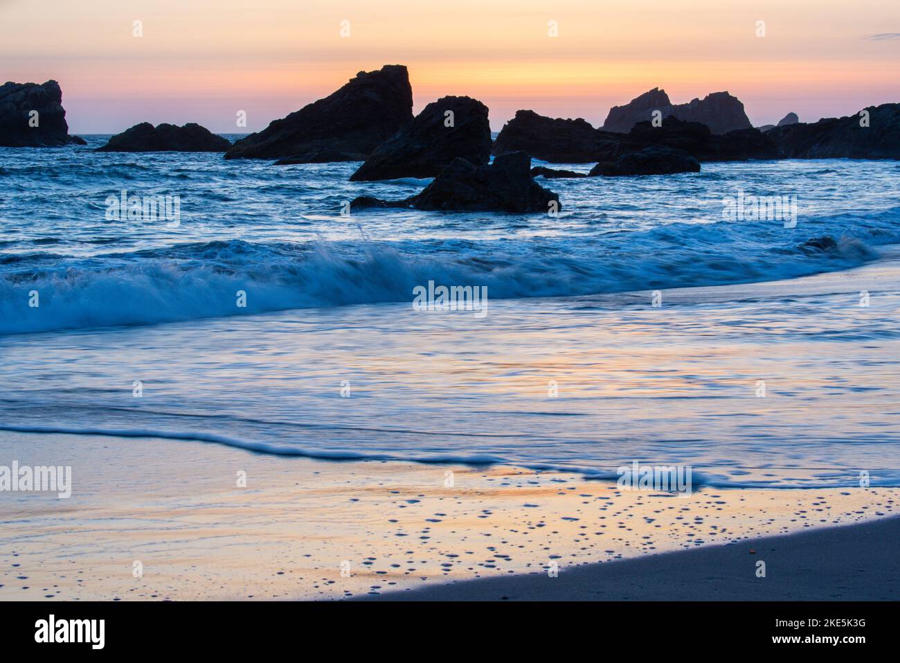 Beautiful Bandon Beach in Southern Oregon Stock Photo - Alamy