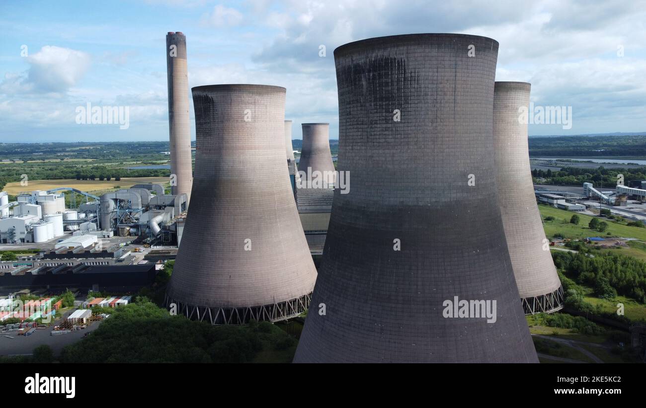 An aerial shot of the cooling towers of Fiddlers Ferry Power Station in ...
