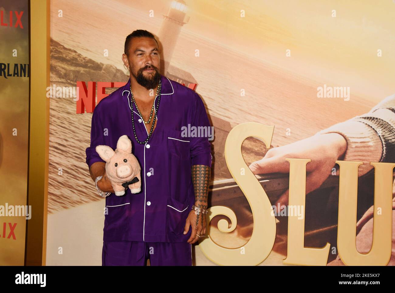 Century City, Ca. 09th Nov, 2022. Jason Momoa attends the Los Angeles ...