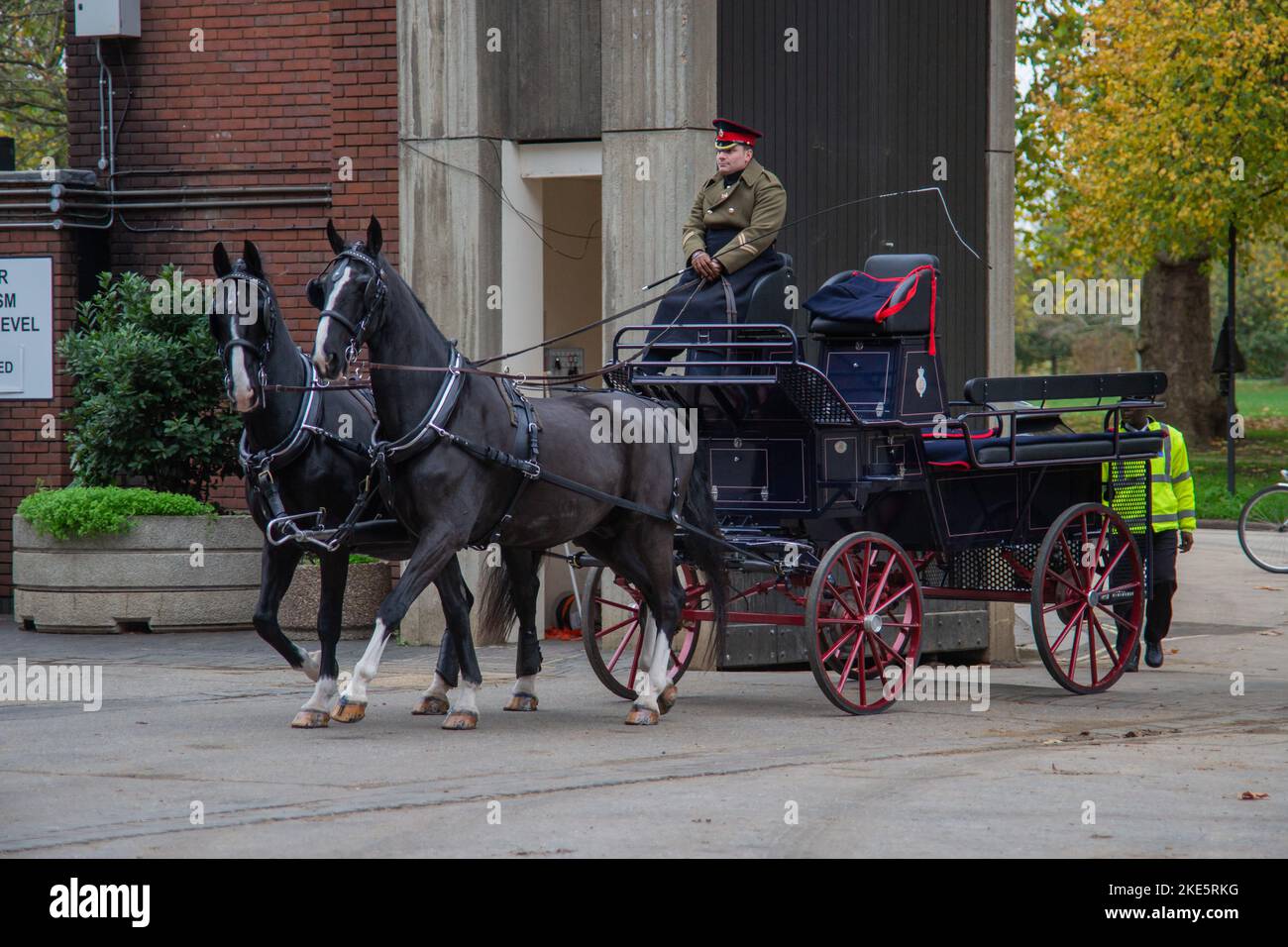 The household cavalry mounted regiment on parade hyde park barracks hi ...