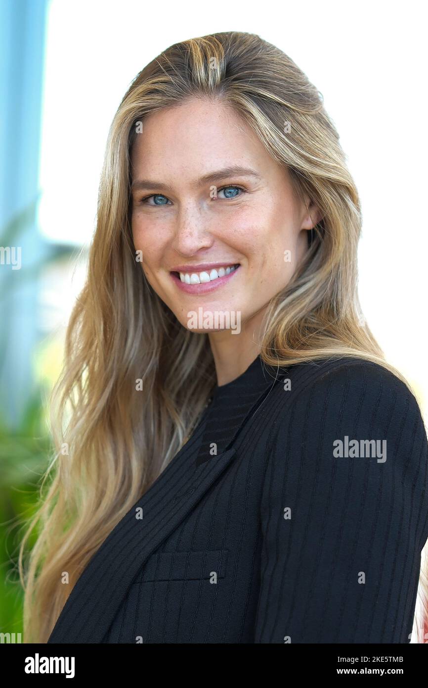 An Israeli Model Bar Refaeli Becomes The New Xti Ambassador At Ginkgo