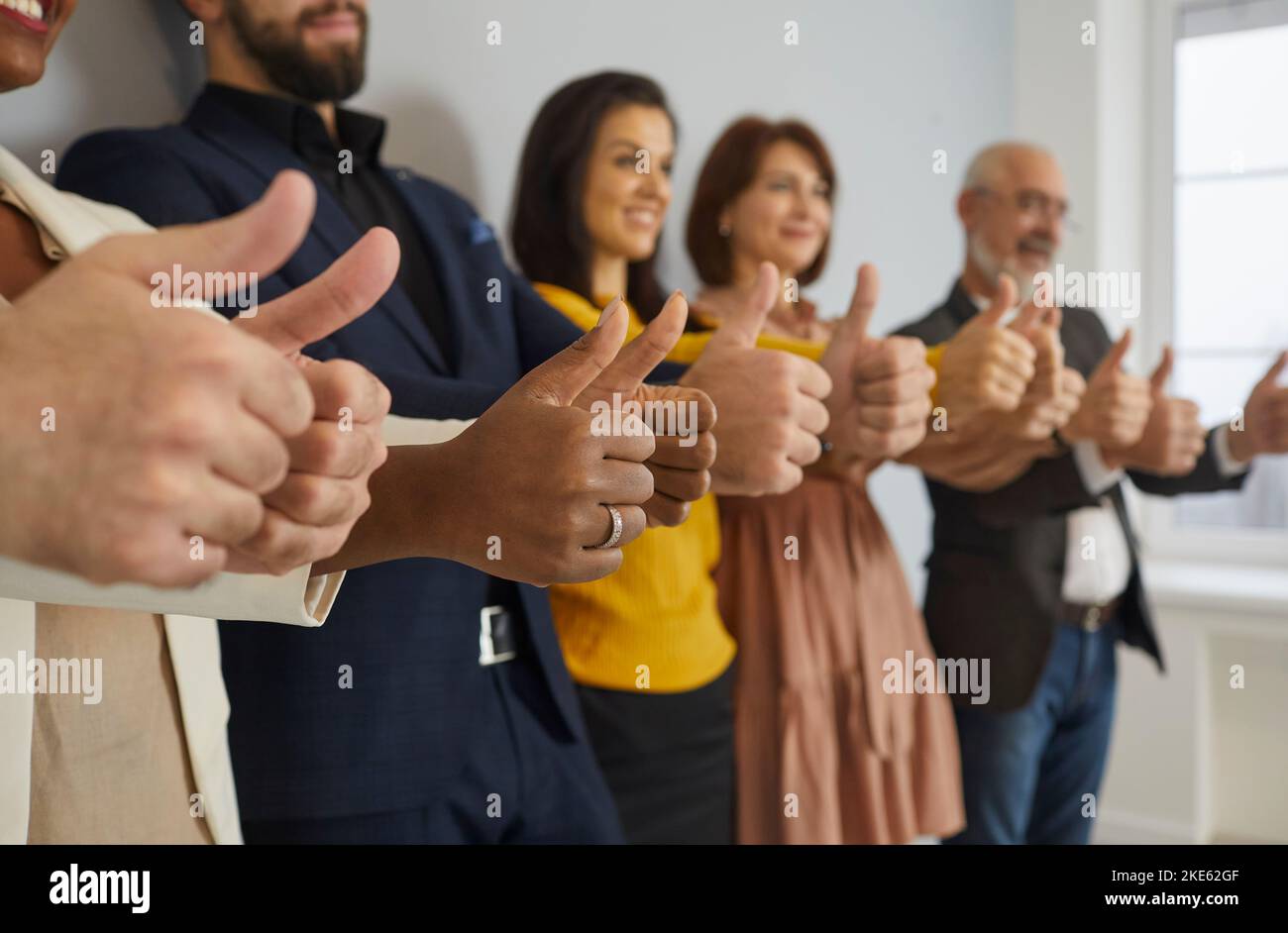 Hand gestures office hi-res stock photography and images - Alamy