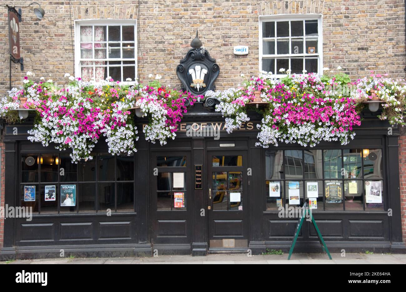 Prince of Wales Public House, Highgate High Street, Highgate, London ...