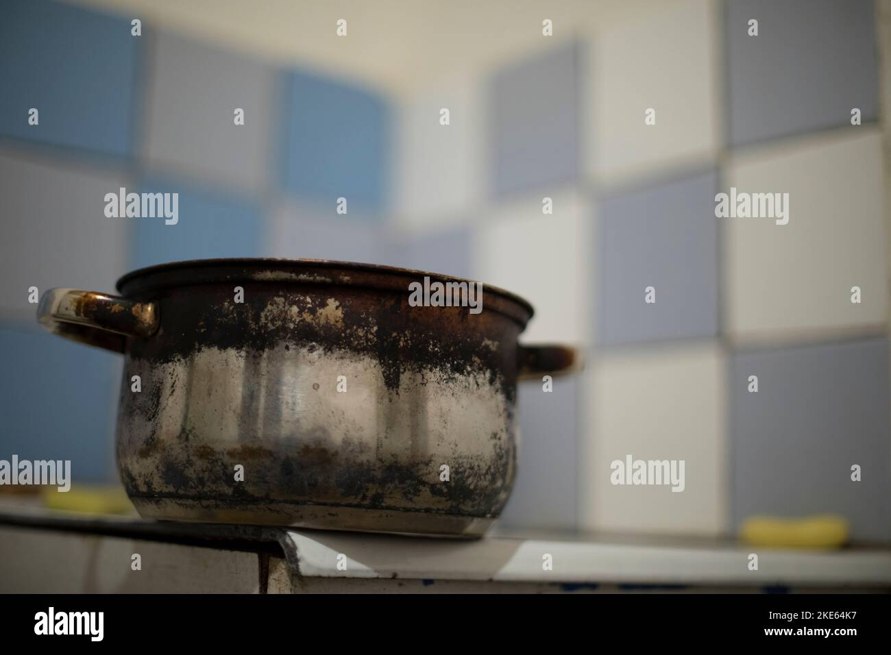 Unhygienic kitchen hi-res stock photography and images - Alamy