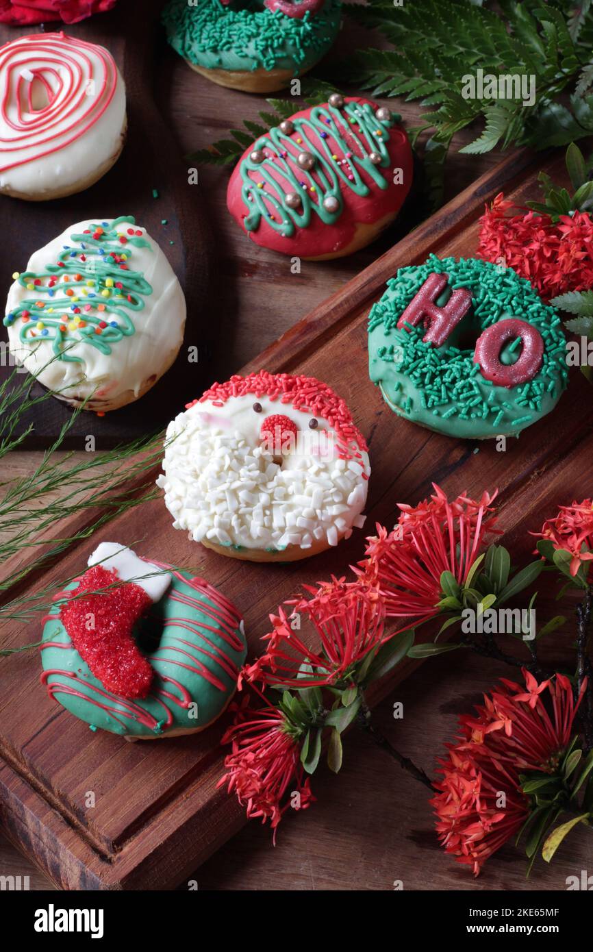 Donuts recheado hi-res stock photography and images - Alamy