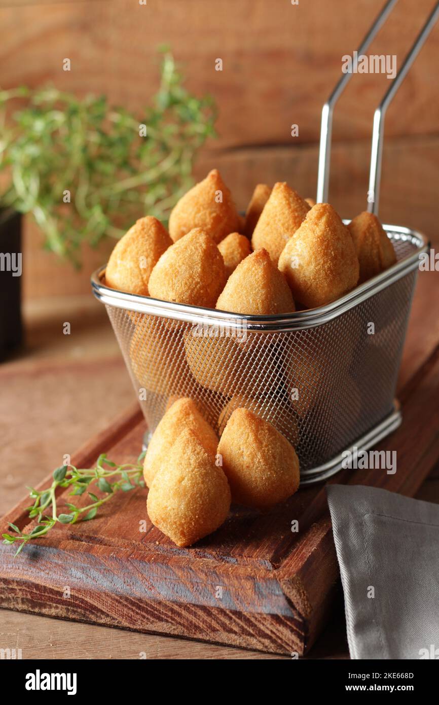 Lunch time snacks hi-res stock photography and images - Alamy