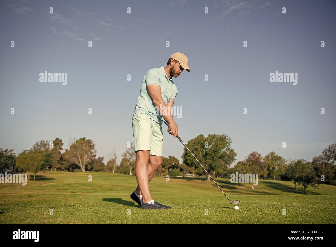 Busy club hi-res stock photography and images - Alamy