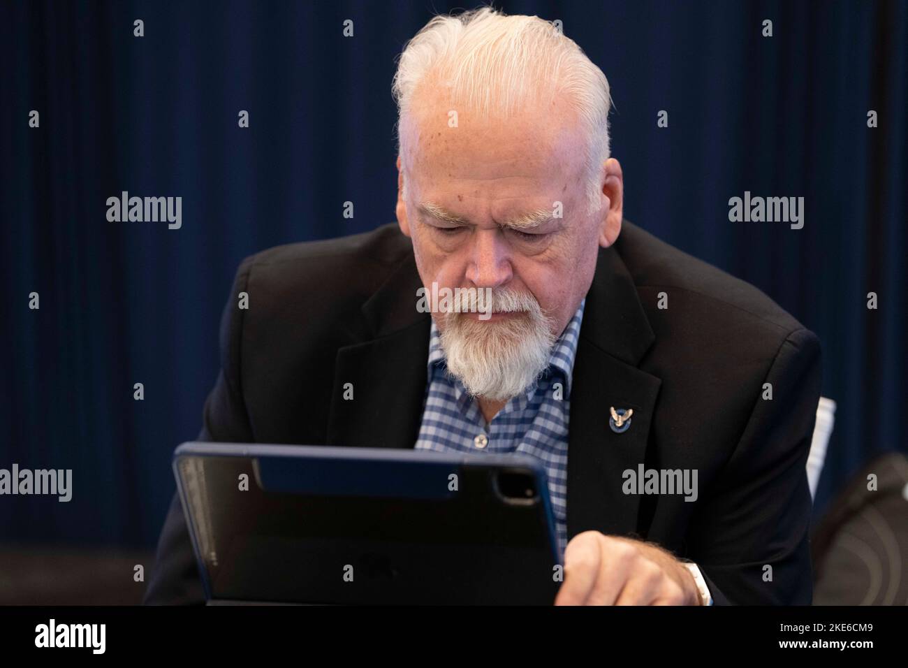 Campaign advisory hi-res stock photography and images - Alamy