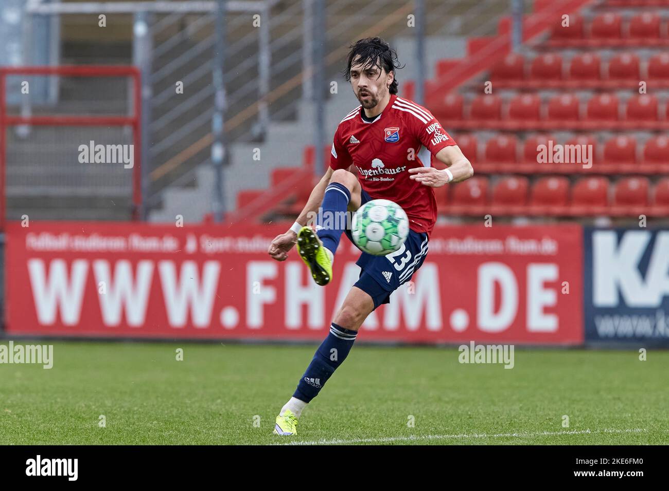 Unterhaching spvgg hi-res stock photography and images - Alamy