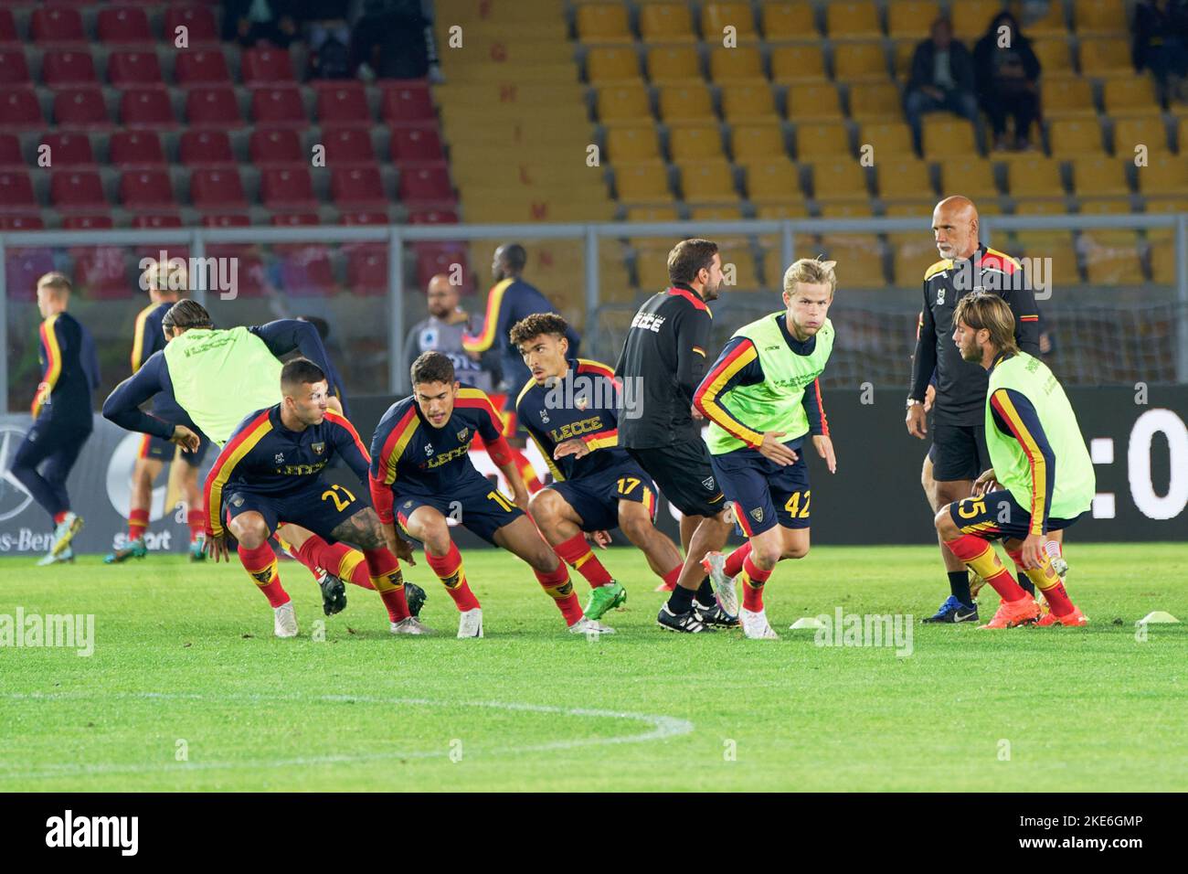 Via Del Mare stadium, Lecce, Italy, November 09, 2022, Gabriel ...