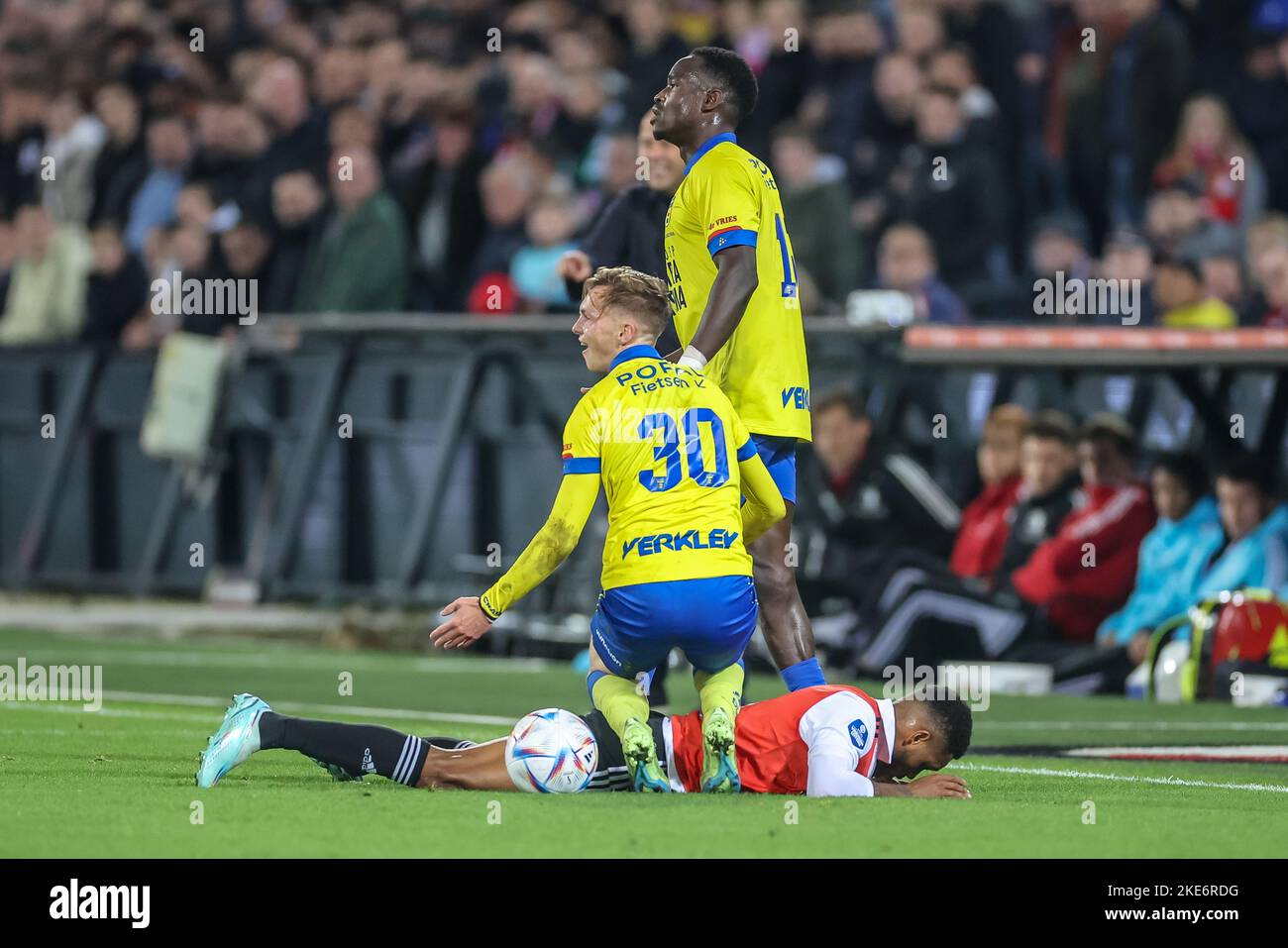 ROTTERDAM, NETHERLANDS - NOVEMBER 10: Danilo Pereira of Feyenoord ...