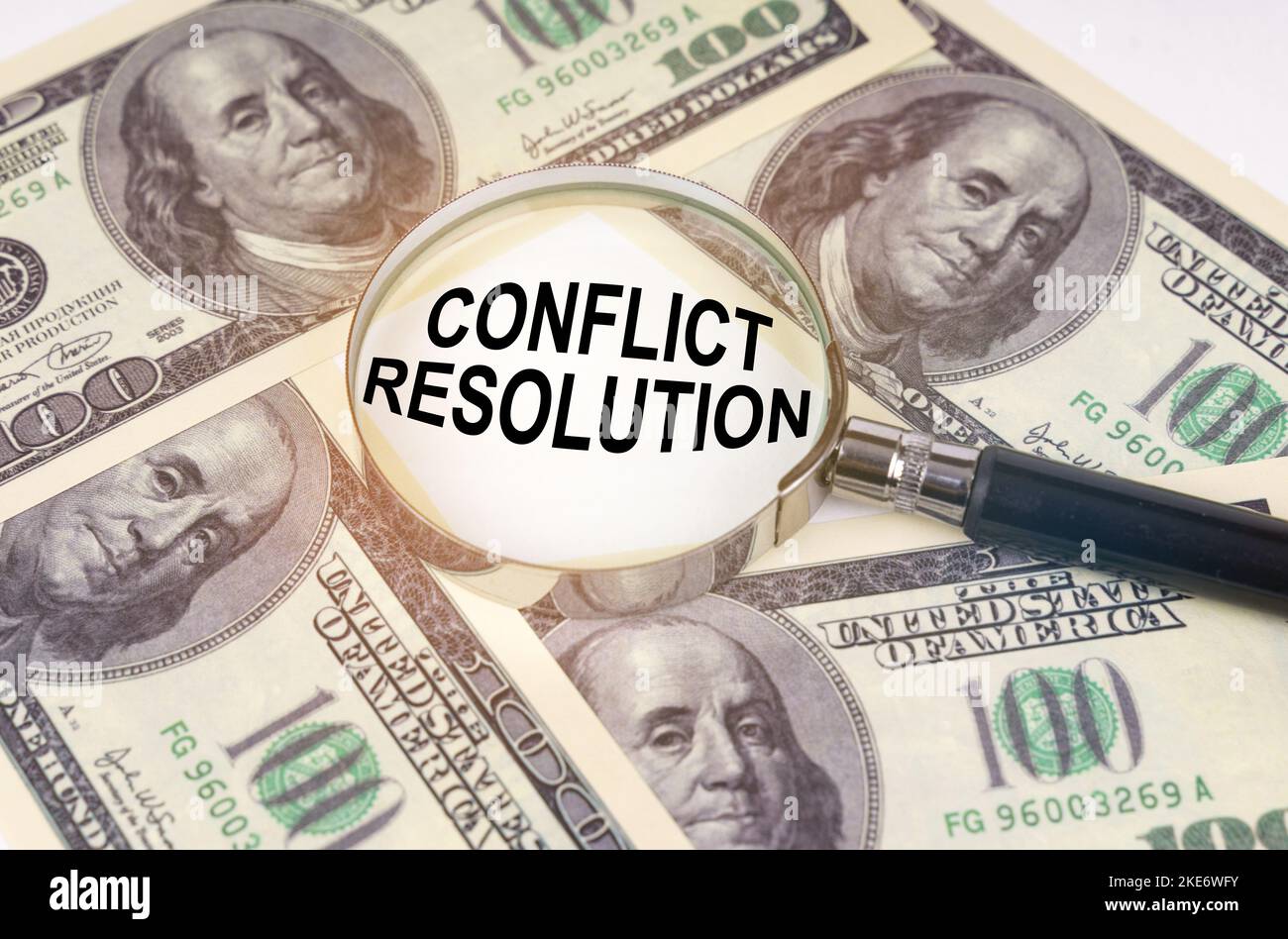Conflict resolution hi-res stock photography and images - Alamy