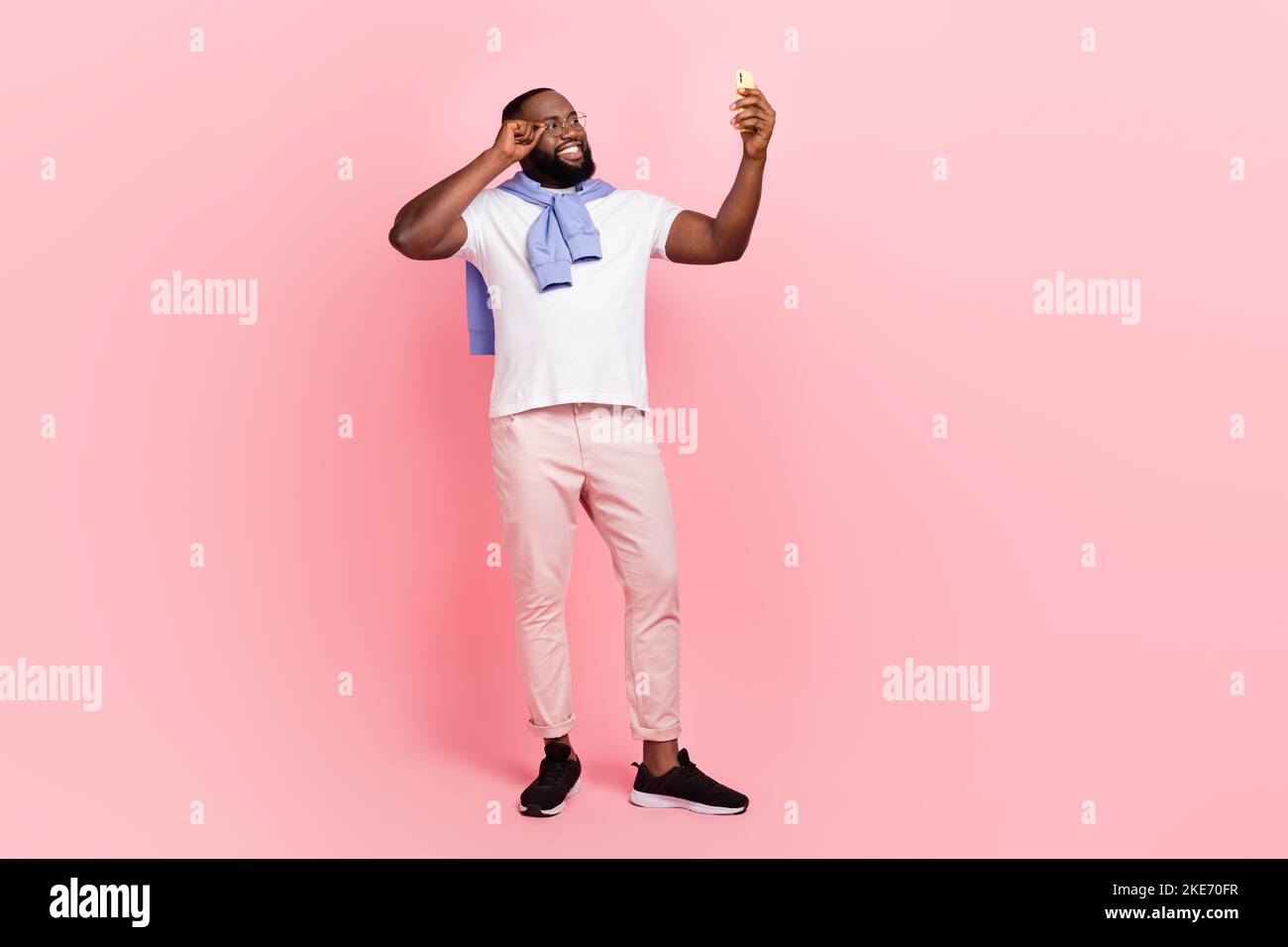 Full length photo of wealthy tourist man visit foreign country use maps ...