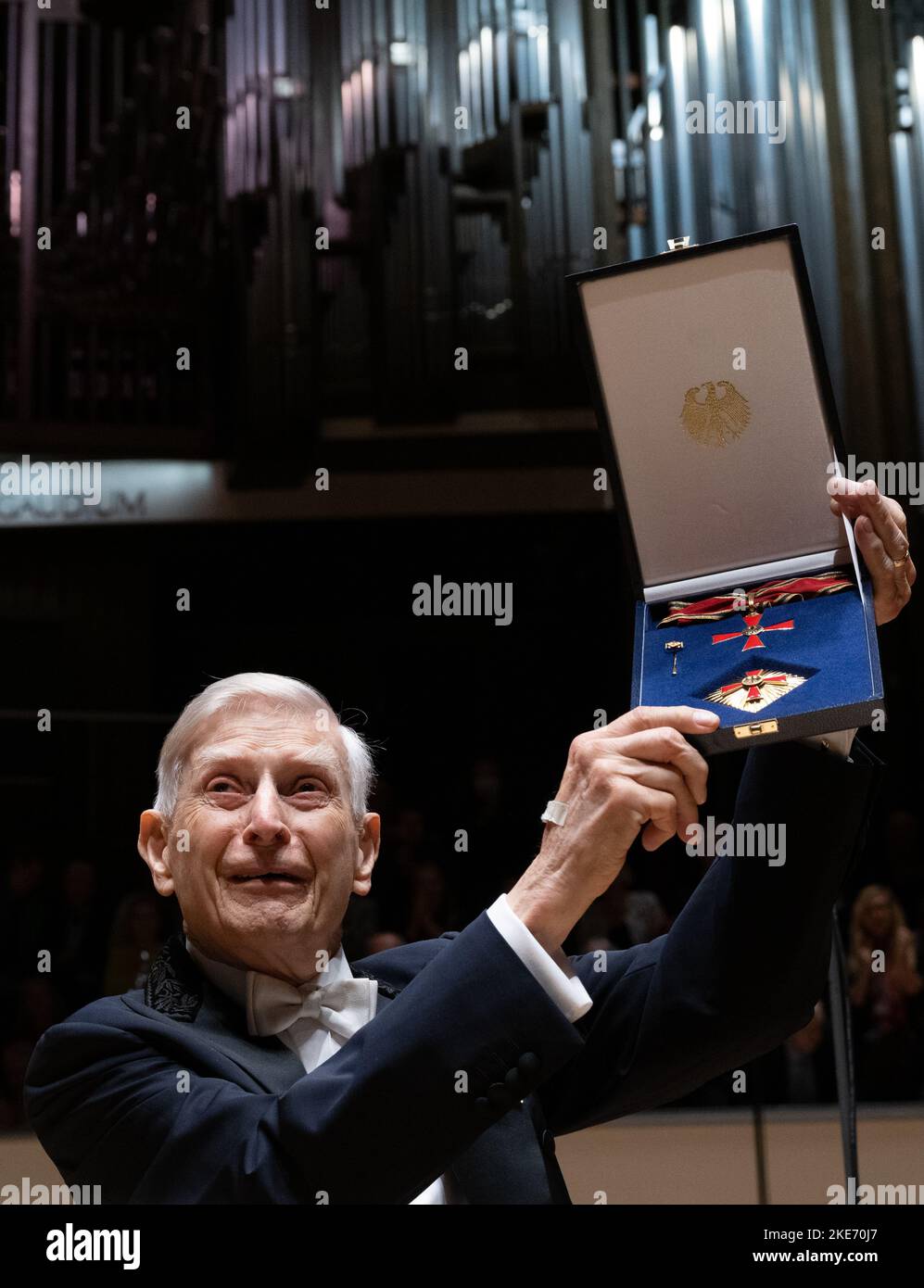 Saxony, Leipzig: 10 November 2022, Musician and conductor Herbert ...