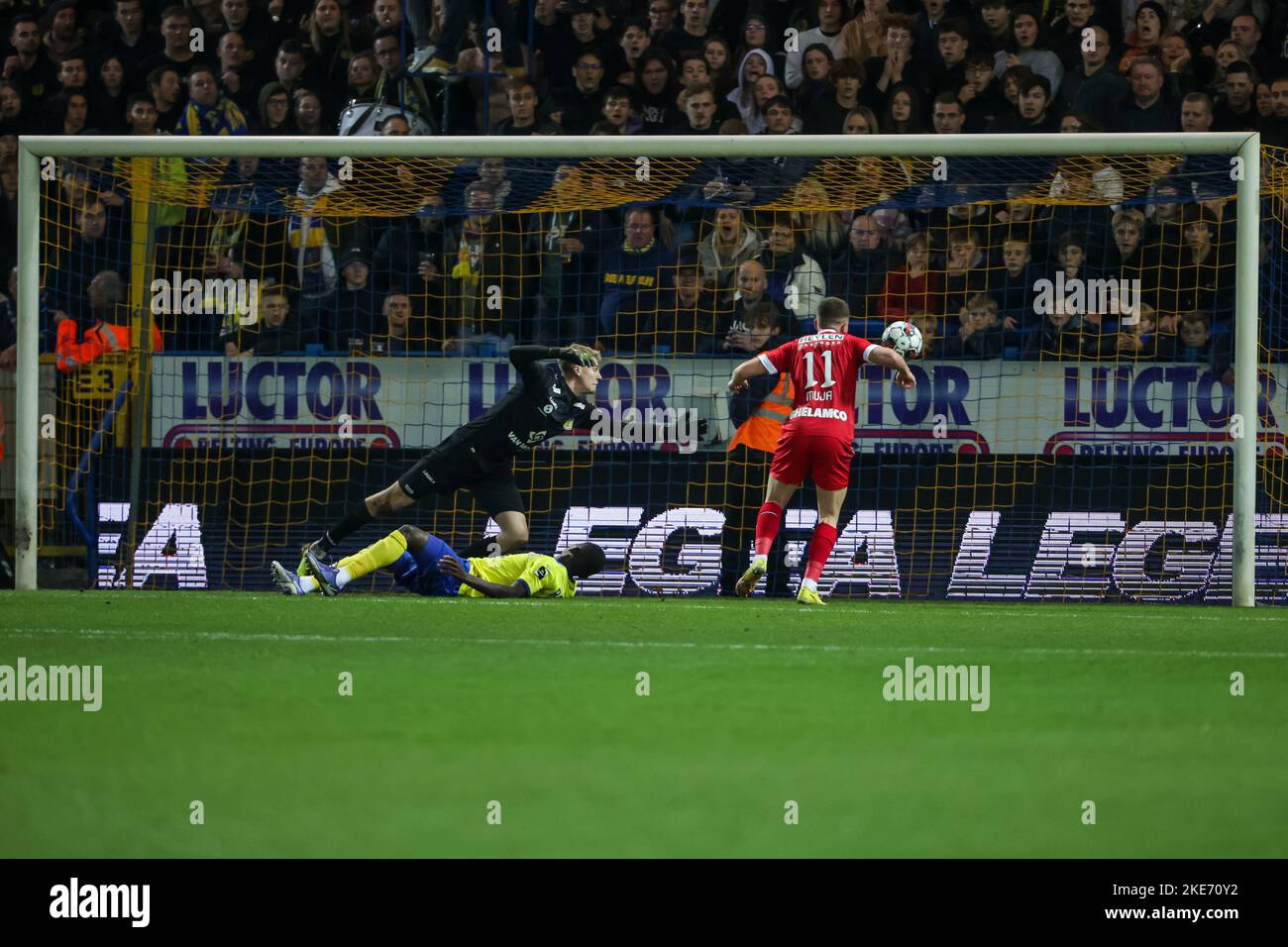Beveren, Belgium, 10 November 2022, Antwerp's Arbnor Muja scores a goal ...