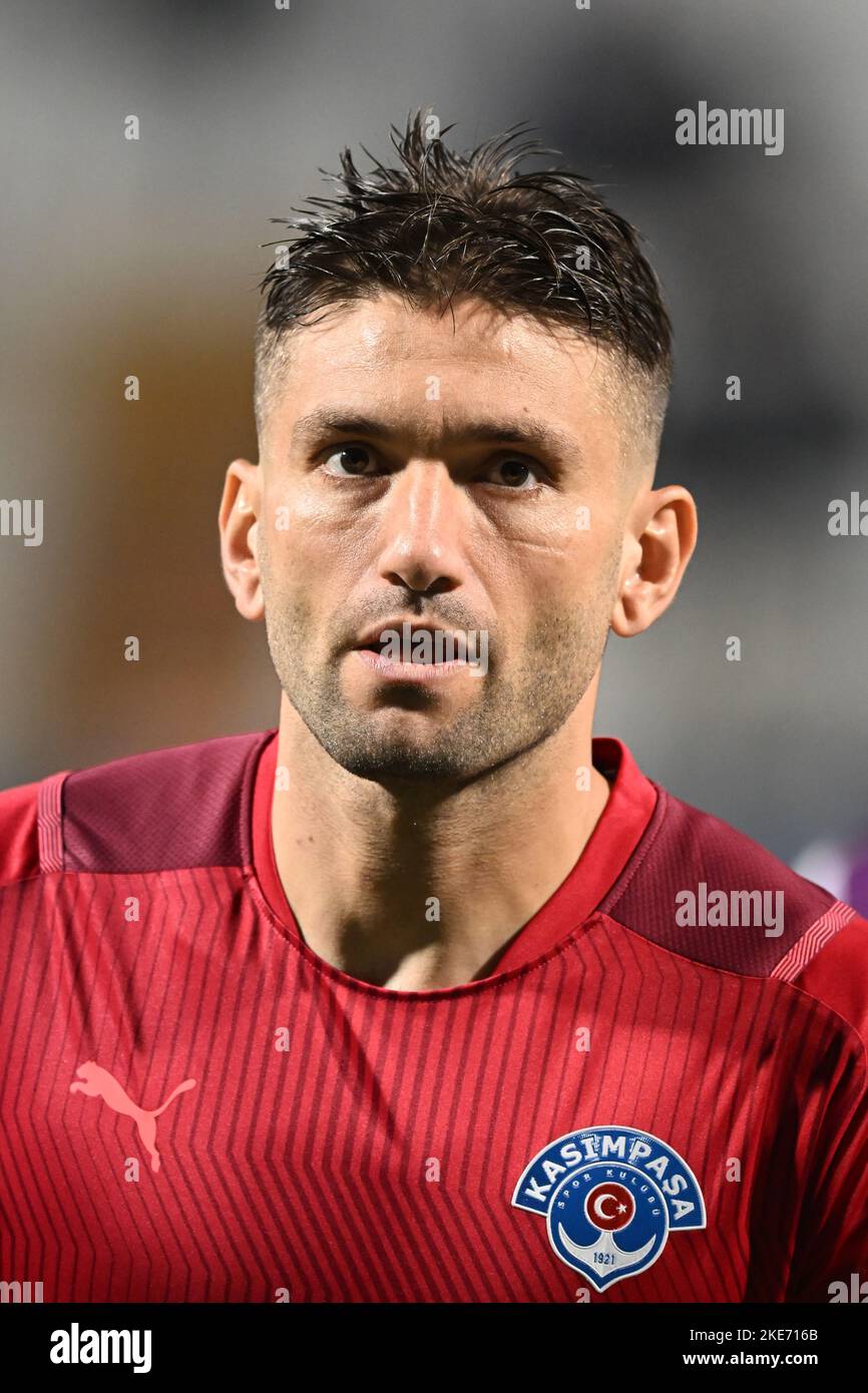 ISTANBUL - Kasimpasa AS goalkeeper Mahmut Ertugul Taskiran during the ...