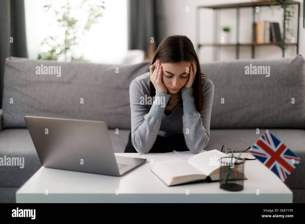 Language student laptop hi-res stock photography and images - Alamy