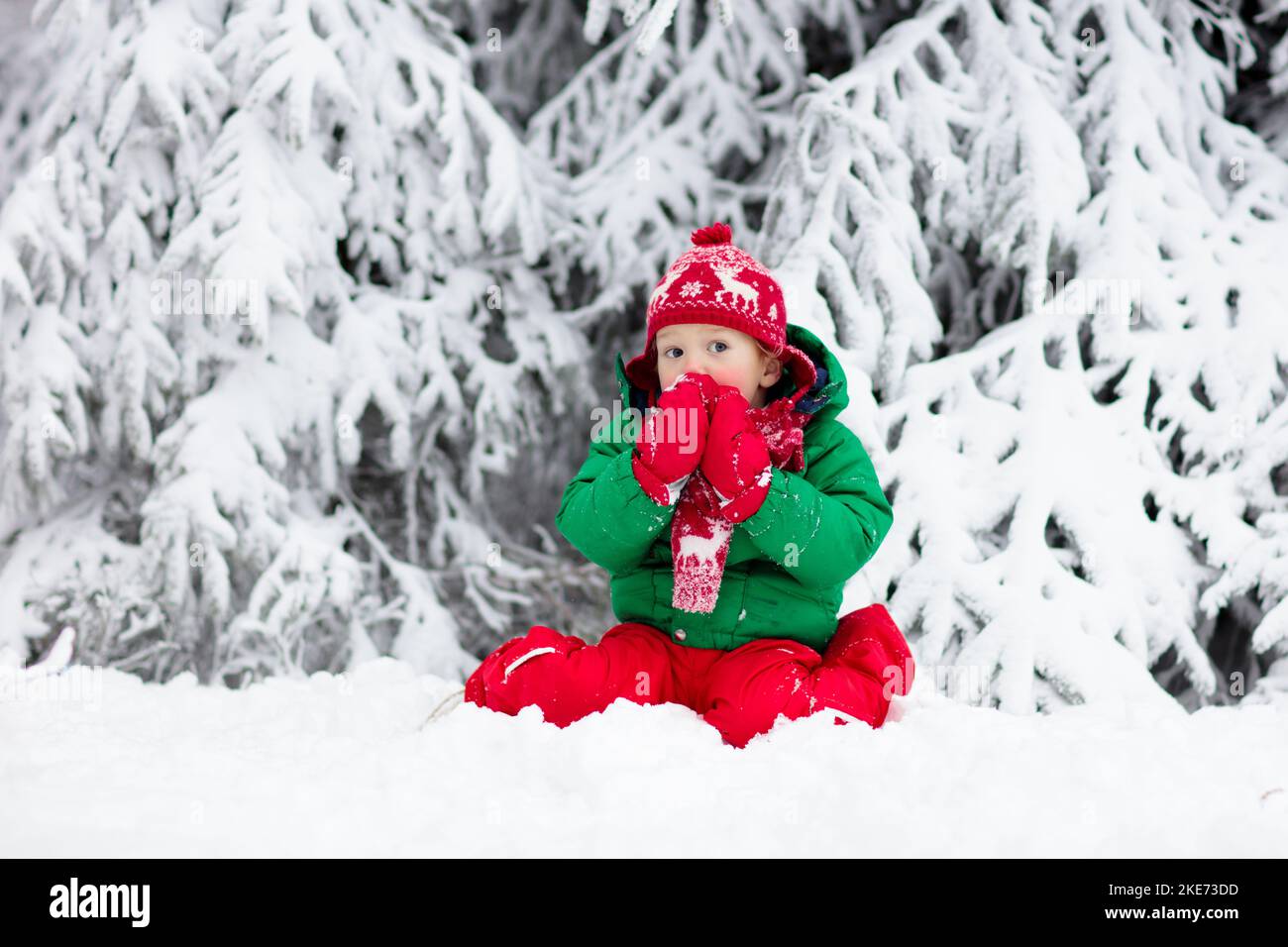 Snow sled jump hi-res stock photography and images - Alamy
