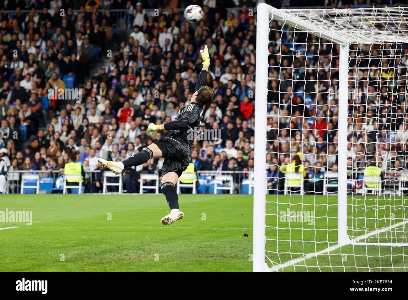 Madrid, Spain. 10th Nov, 2022. Thibaut Courtois during Real Madrid vs ...