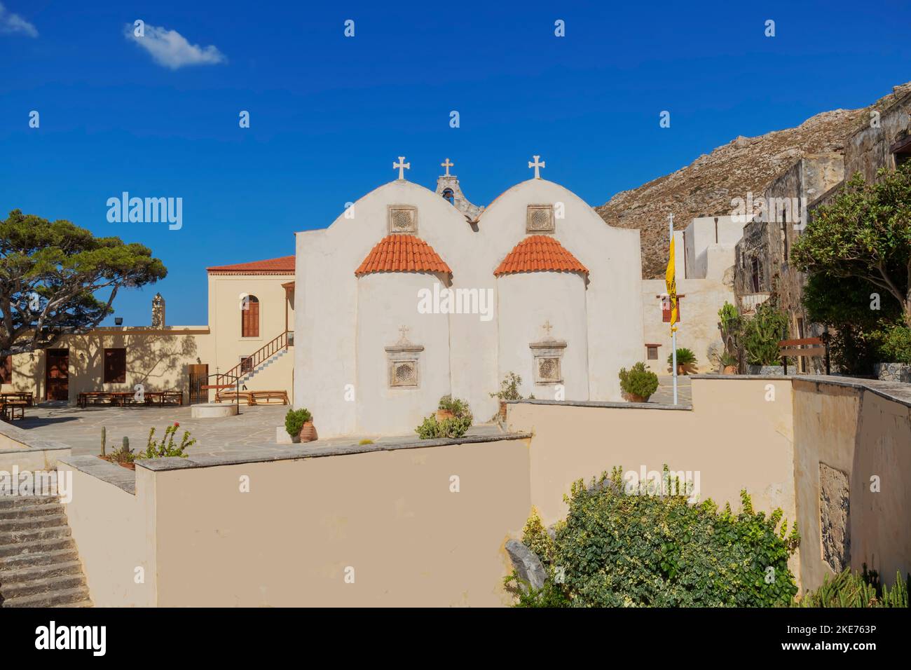 Monasteries crete hi-res stock photography and images - Alamy