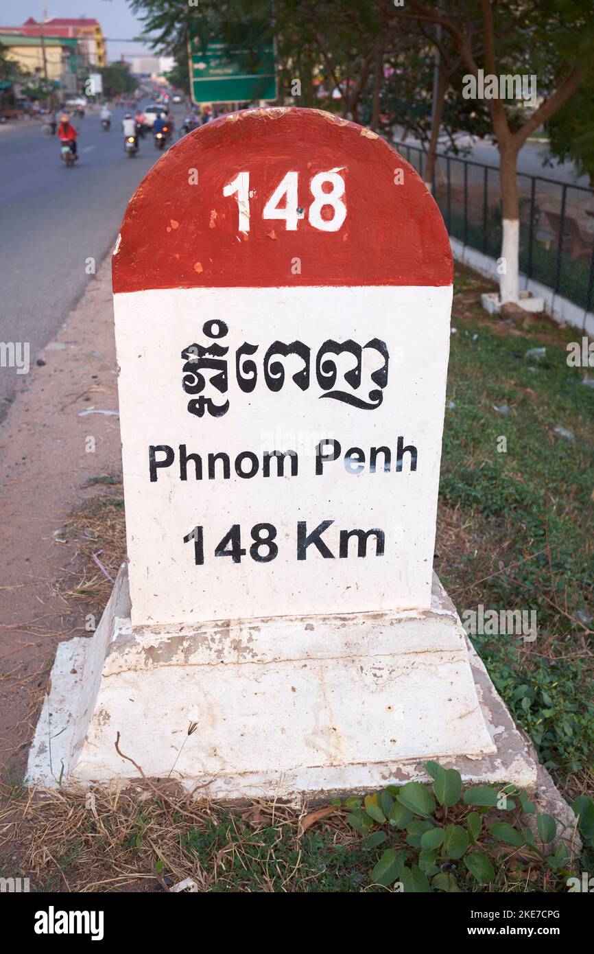 Km distance hi-res stock photography and images - Alamy