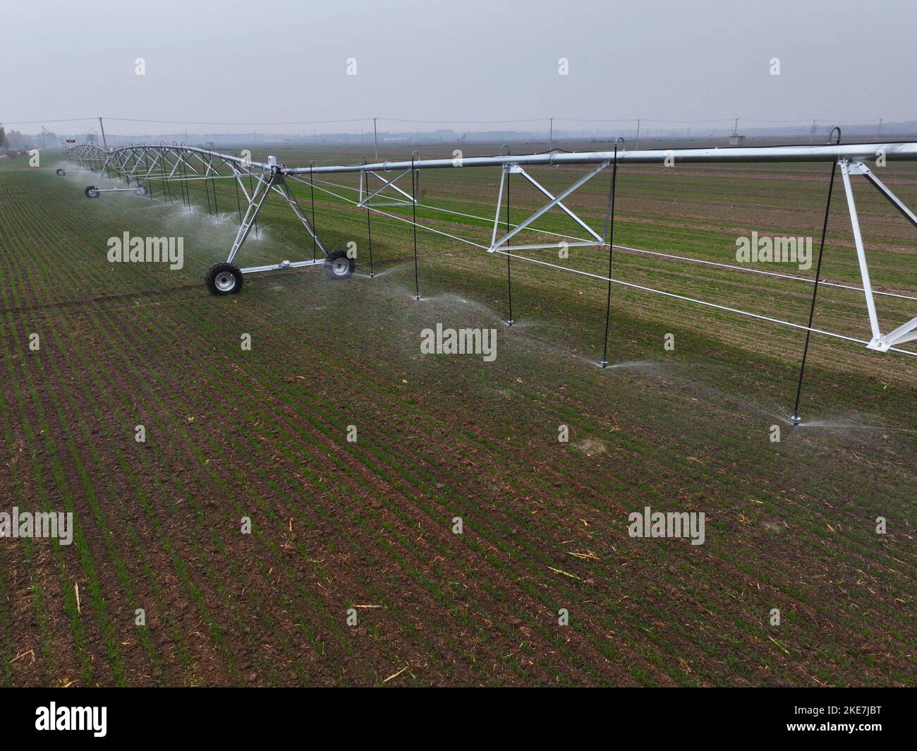 LIAOCHENG, CHINA - NOVEMBER 10, 2022 - Workers test a mobile water ...