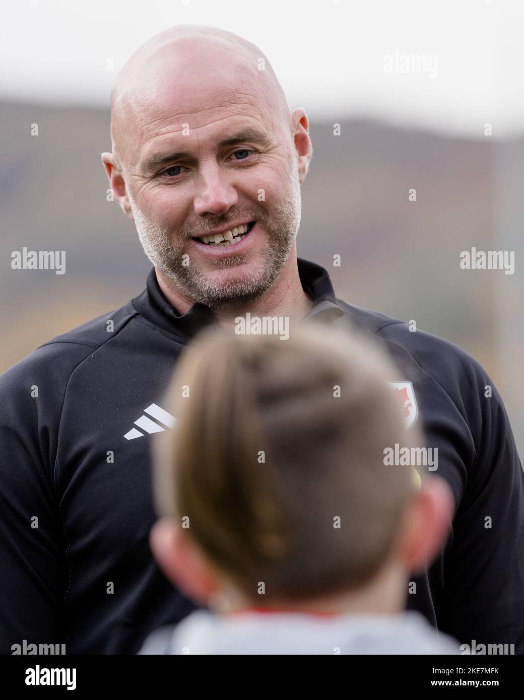 RHONDDA, WALES - 09 NOVEMBER 2022: Wales’ Head Coach Robert Page visits ...