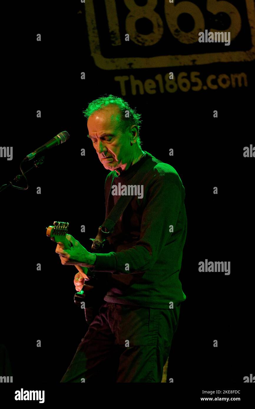 The stranglers golden brown hi-res stock photography and images - Alamy