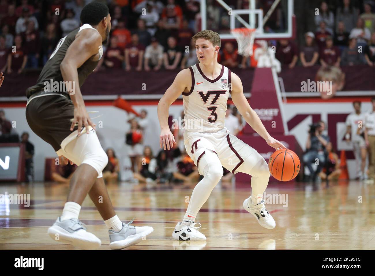 Blacksburg, Virginia, USA. 10th Nov, 2022. Virginia Tech Hokies guard ...