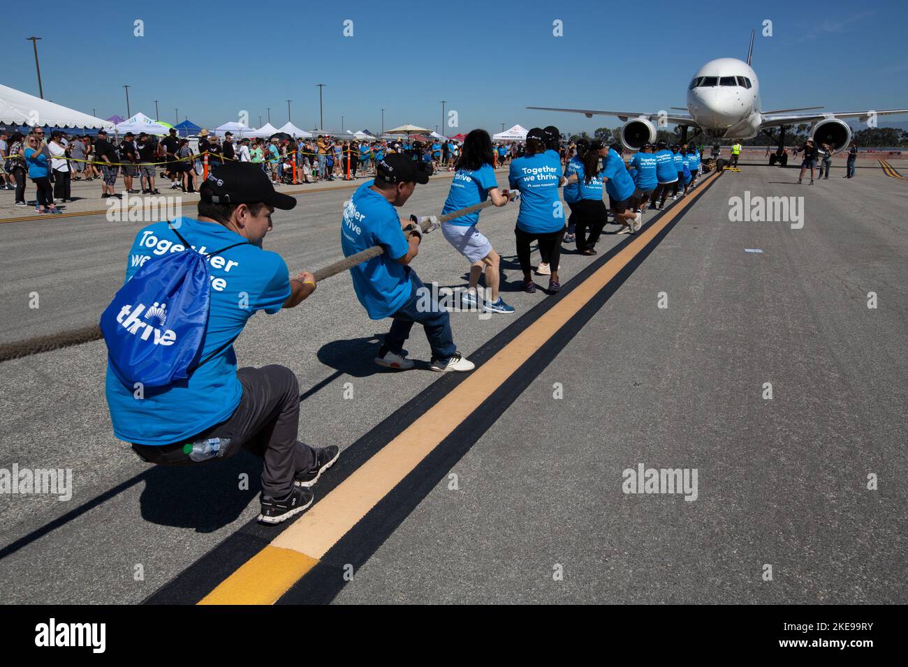 Team pulling a UPS airplane at the Special Olympics of Southern ...