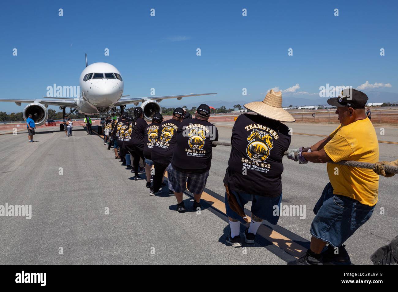 Teamsters team pulling a UPS airplane at the Special Olympics of ...