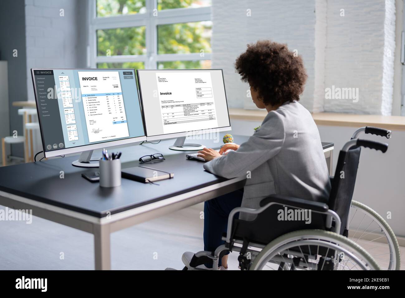 E Invoice Business Management. African Accountant Using Electronic ...