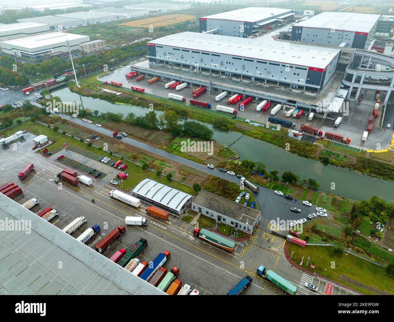 SUZHOU, CHINA - NOVEMBER 11, 2022 - An aerial photo shows JD Express ...