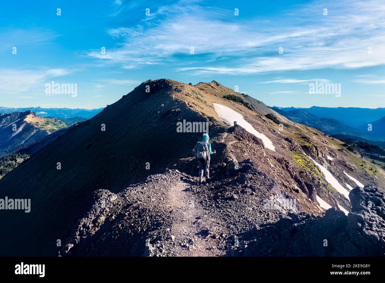 Hiking through the Goat Rocks Wilderness, Pacific Crest Trail ...