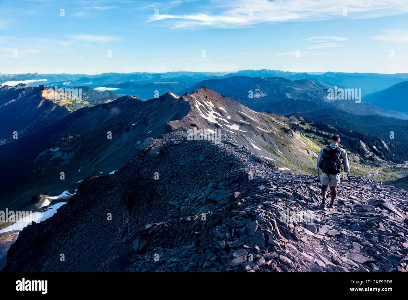 Hiking through the Goat Rocks Wilderness, Pacific Crest Trail ...