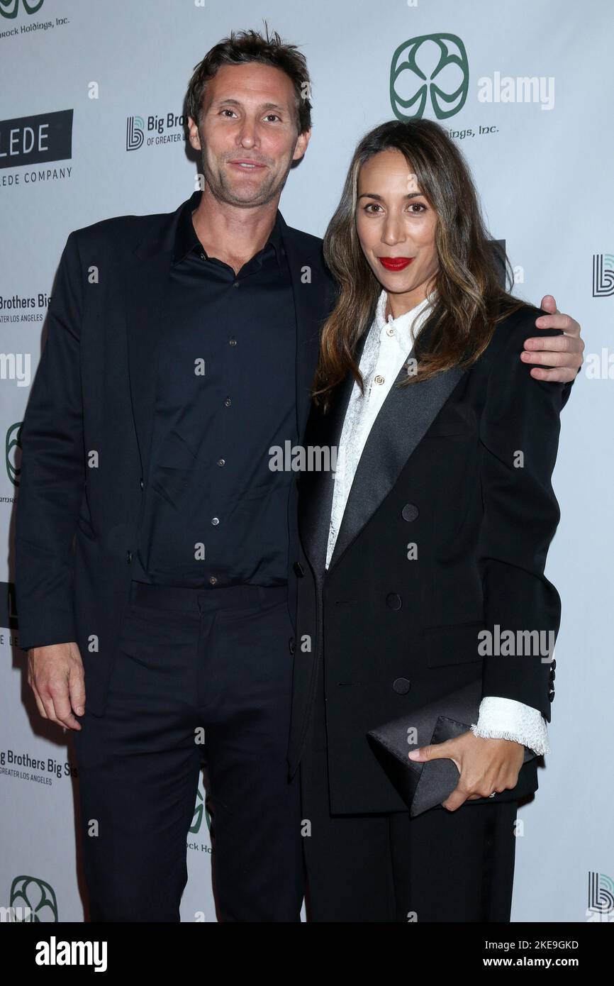 LOS ANGELES - NOV 10: John-Keith Wasson, Meredith O'Sullivan Wasson at ...
