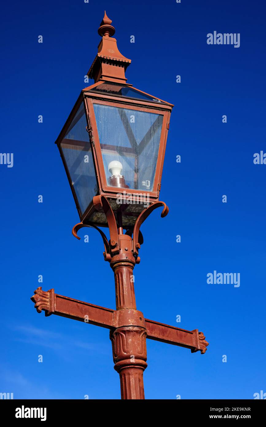 Wrought iron streetlamp hi-res stock photography and images - Alamy