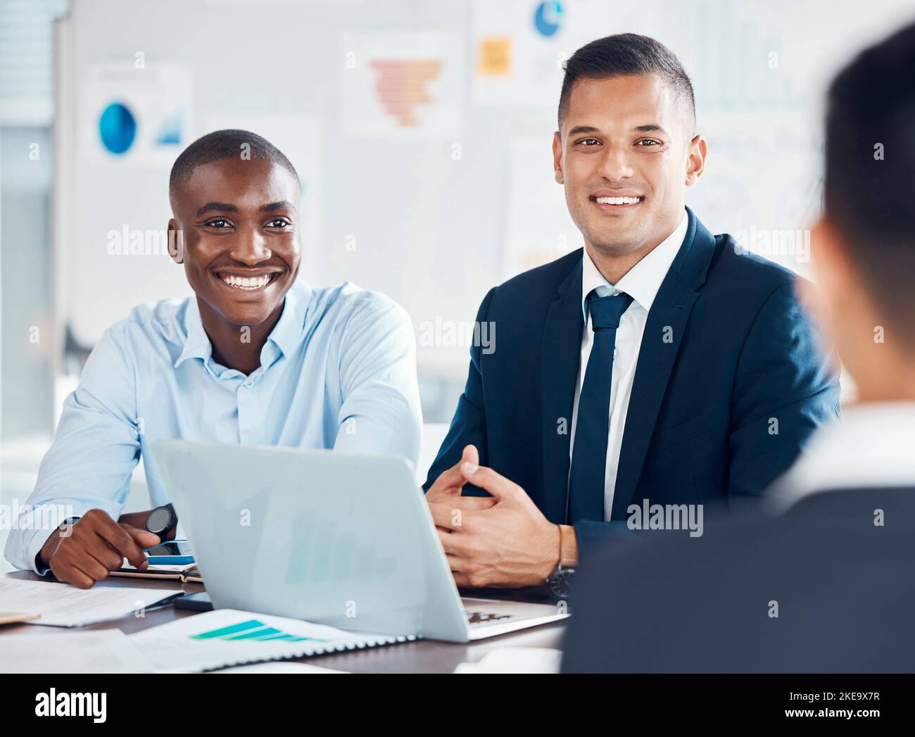 Business team meeting laptop computer hi-res stock photography and ...