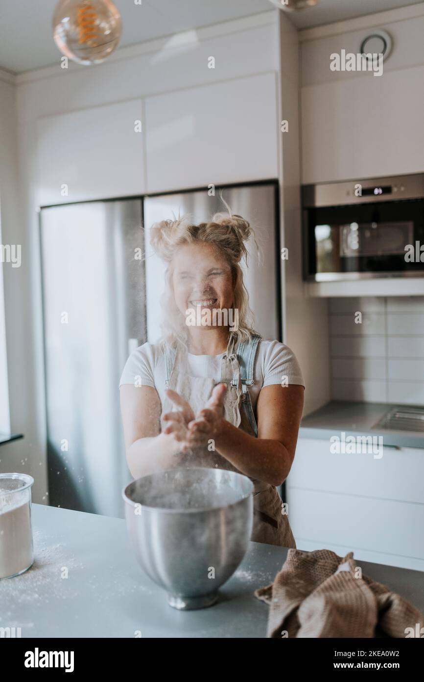 The joy of baking hi-res stock photography and images - Alamy