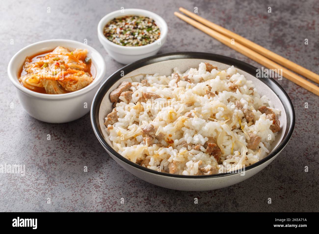 Easy and delicious Korean soybean sprout rice Kongnamul Bap with yummy ...