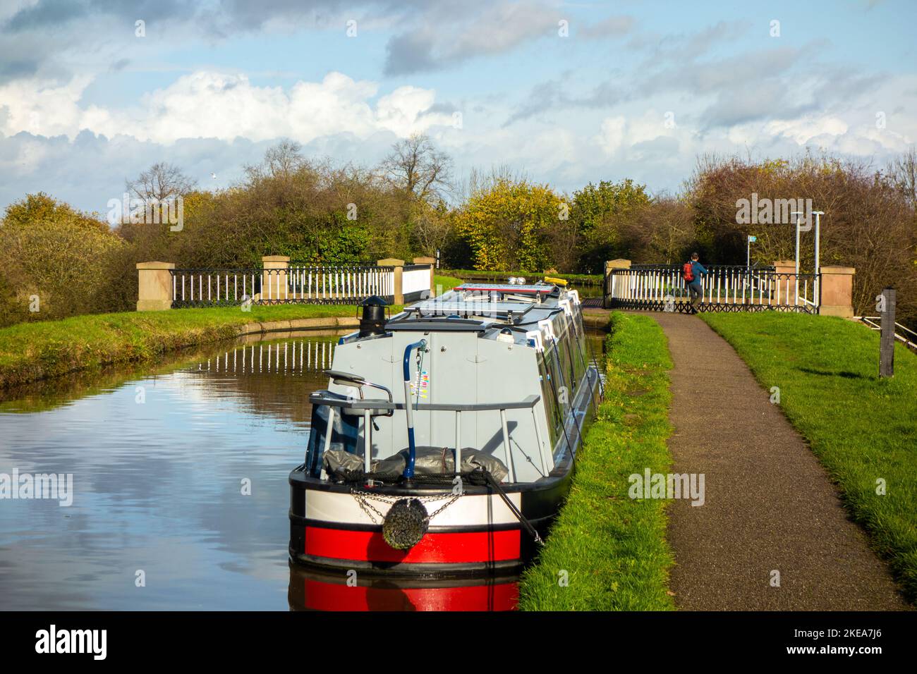 Shropshire union canal, cheshire hi-res stock photography and images ...