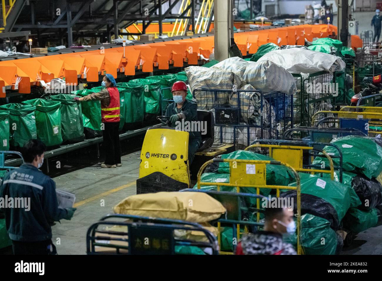 Taiyuan City, China, 11 November, 2022. Postal logistics workers are ...