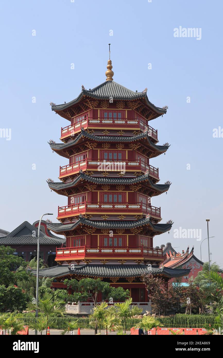 Pagoda tower in Pantjoran, Jakarta Stock Photo - Alamy Pagoda tower in Pantjoran, Jakarta Stock Photo - Alamy