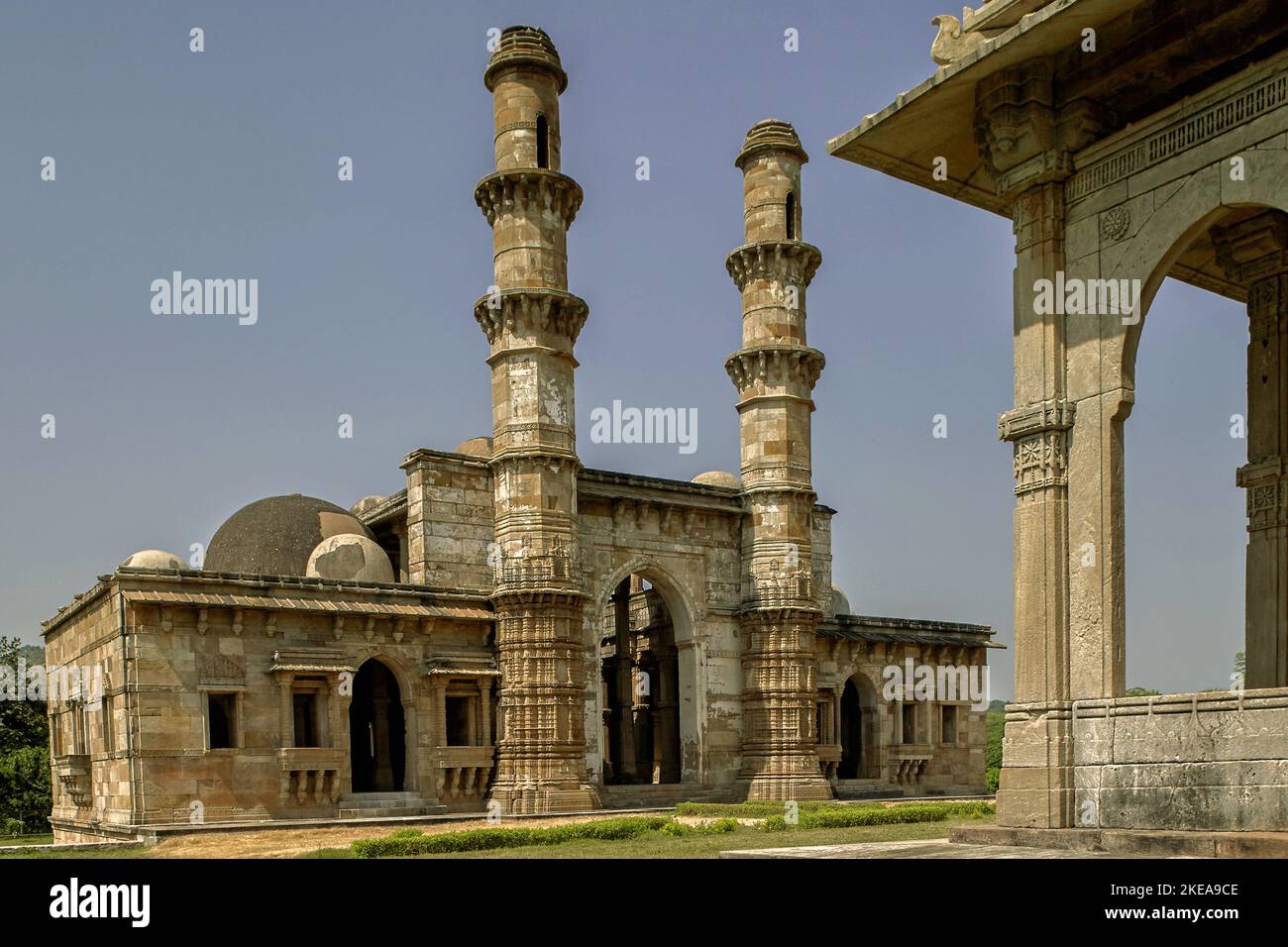 The indian grand masjid hi-res stock photography and images - Alamy